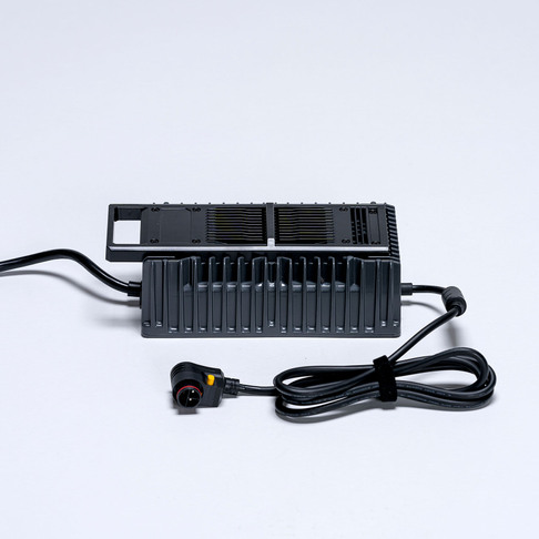 Battery charger | CAKE